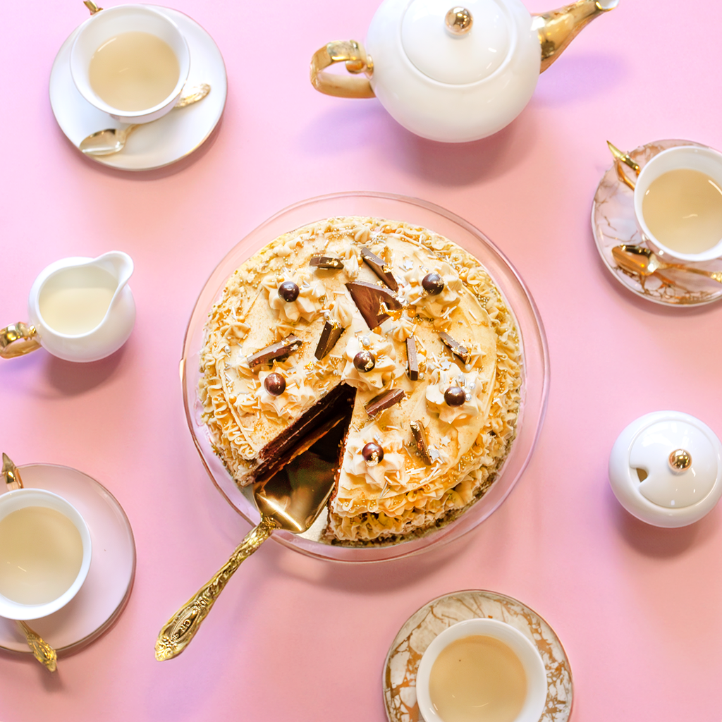 Vintage Cake Server – Cristina Re Designs